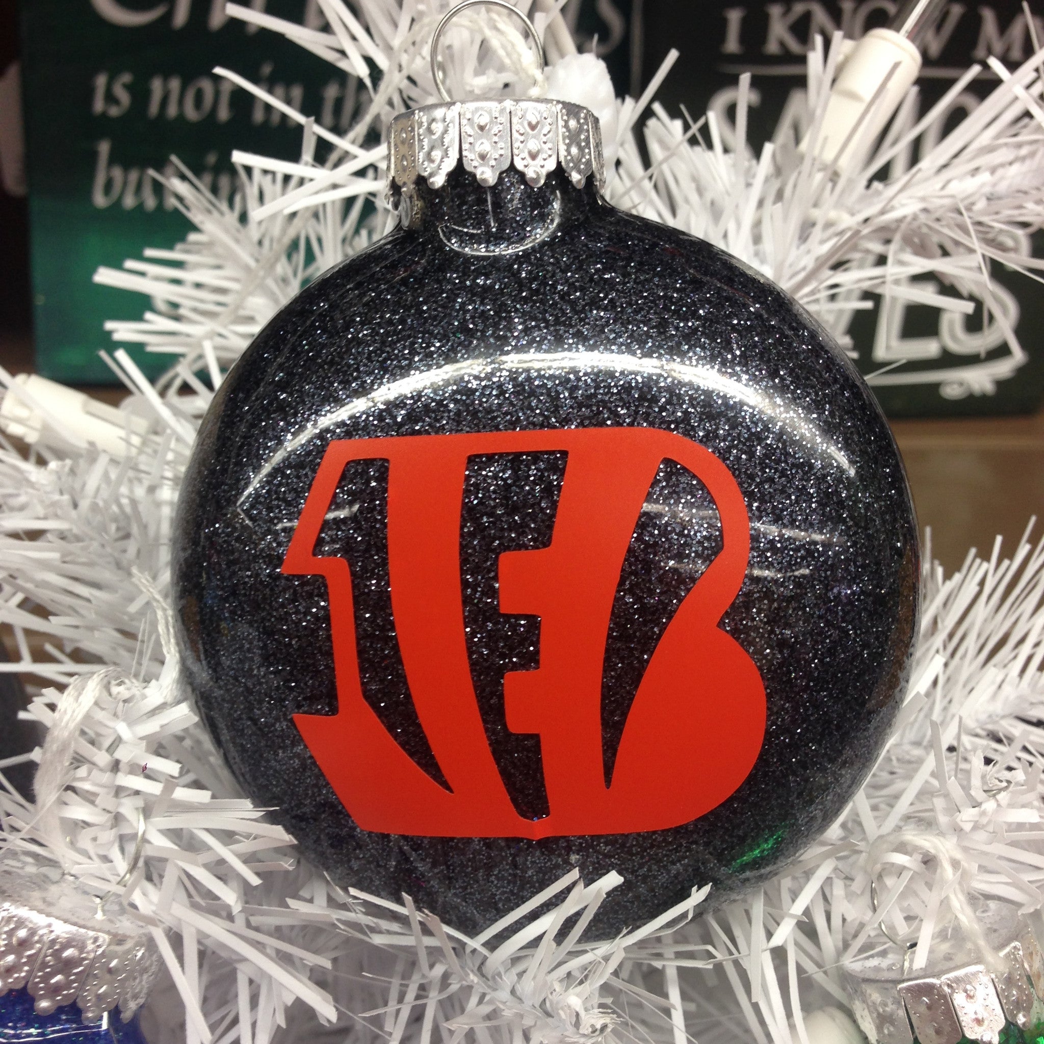 Holiday Christmas Tree Ornament NFL Football Cincinnati Bengals ...