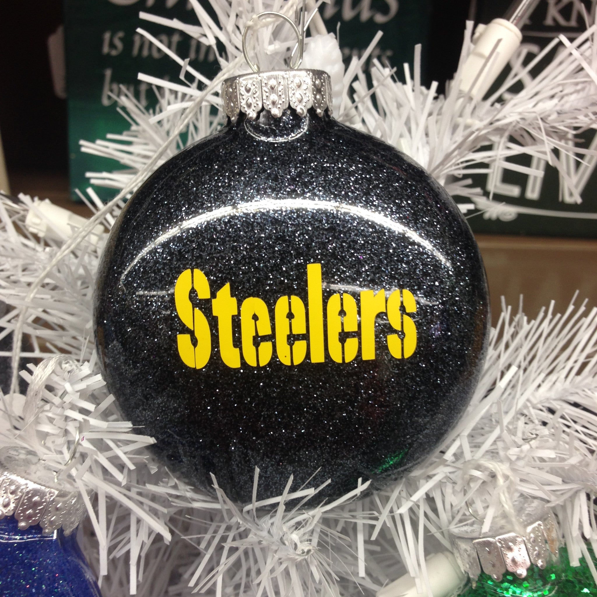 Holiday Christmas Tree Ornament NFL Football Pittsburgh Steelers ...
